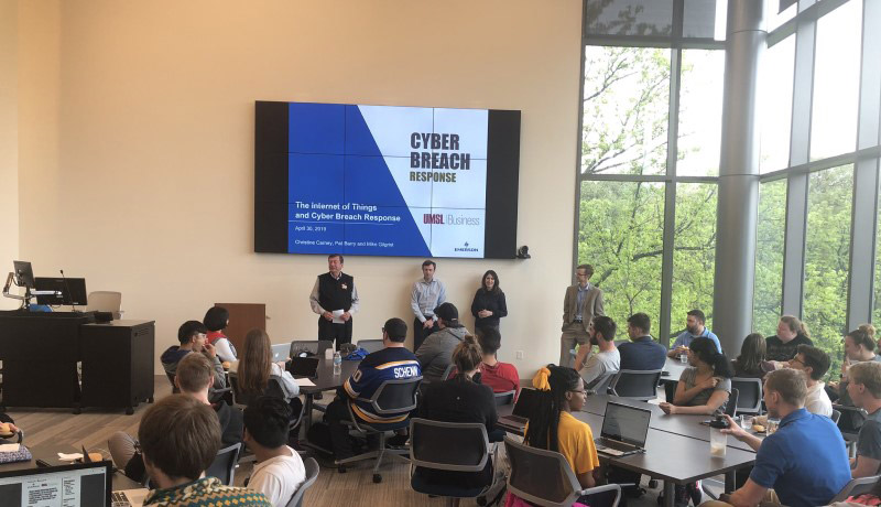 Information Systems and Technology Department | UMSL